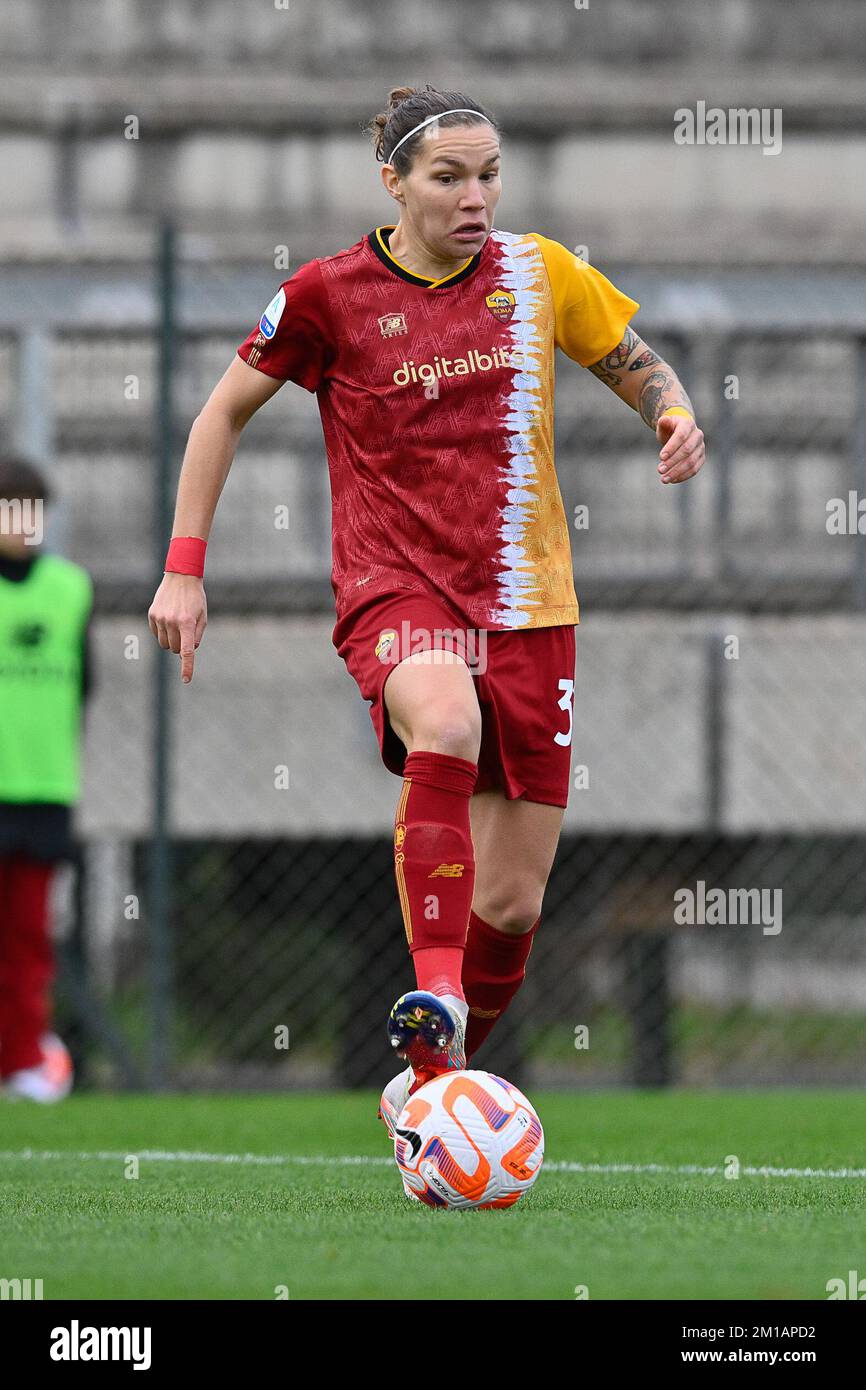 Elena linari 2022 hi-res stock photography and images - Alamy