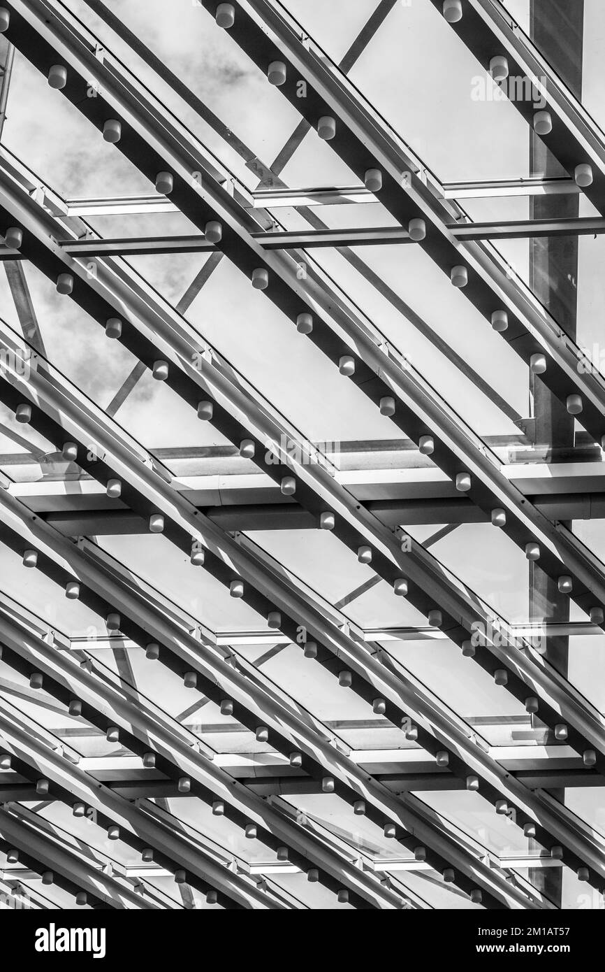 Metallic building Black and White Stock Photos & Images - Alamy