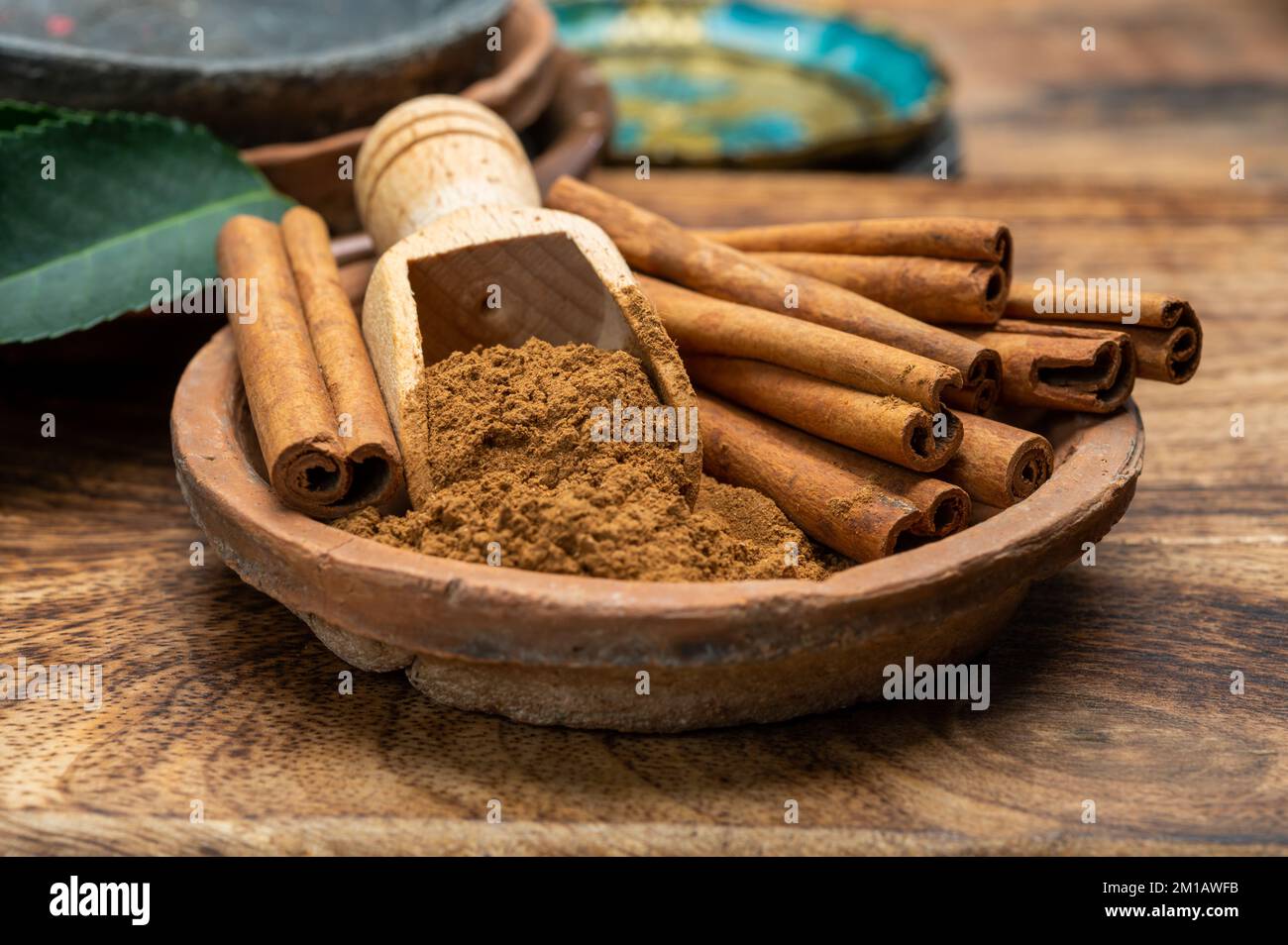 Indian spices collection, dried aromatic cinnamon barks and another ...