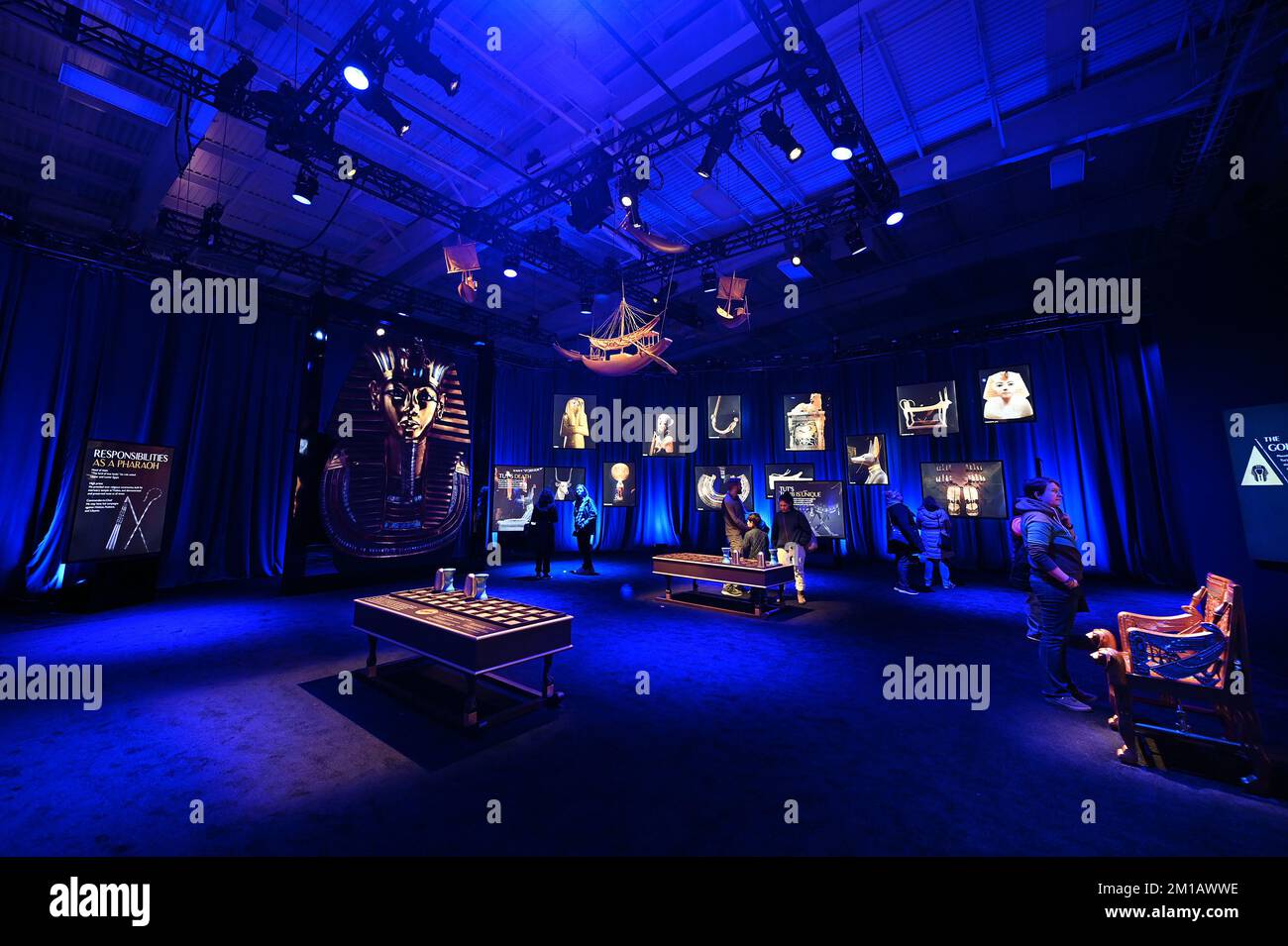 Tut tomb rooms hi-res stock photography and images - Alamy