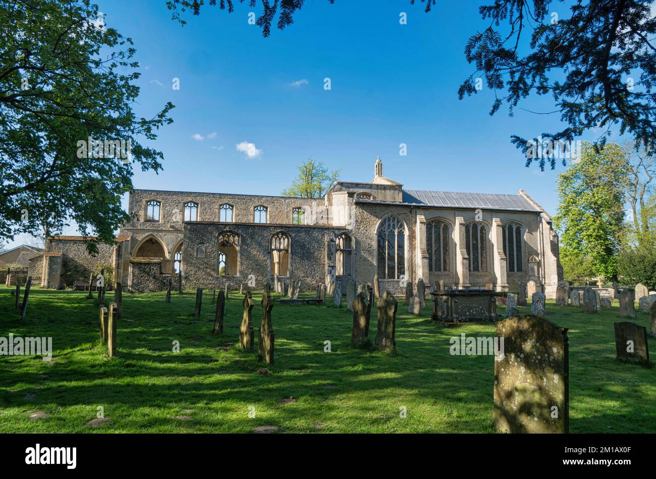 The Church of St.John the Evangelist and graveyard, Oxborough, Norfolk ...