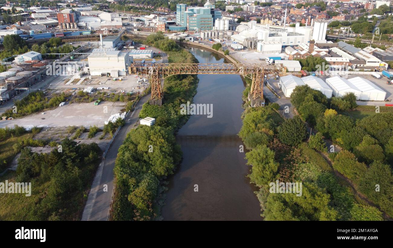 Bridge over the river mersey hi-res stock photography and images - Alamy
