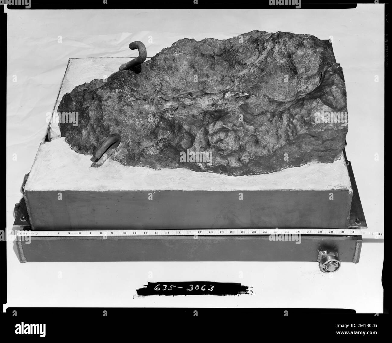 Iron meteorites hi-res stock photography and images - Alamy