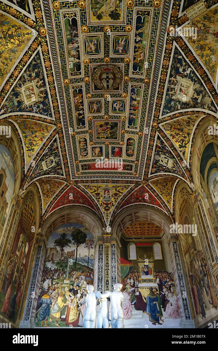 Piccolomini Library, Metropolitan Cathedral of Saint Mary of the ...