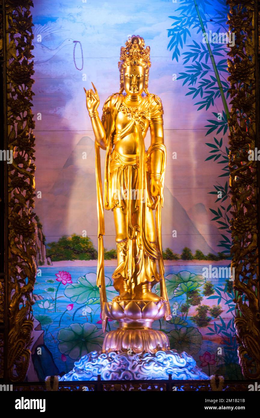 Golden Kuan Yin Statue, the Goddess of Mercy inside of Thian Fah ...