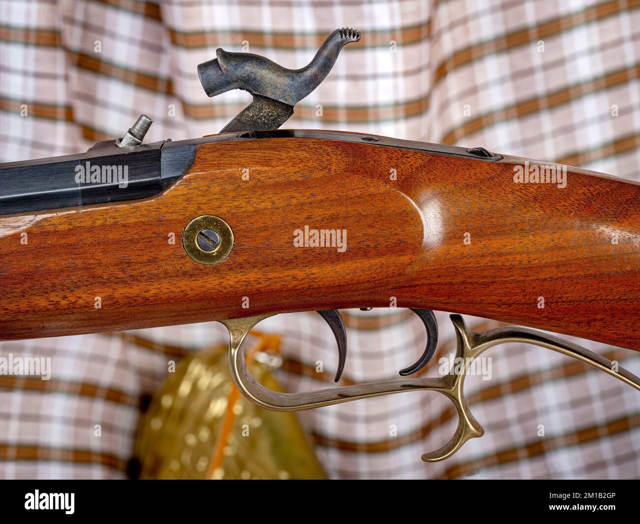 Wood and steel rifle trigger and hammer close up Stock Photo - Alamy