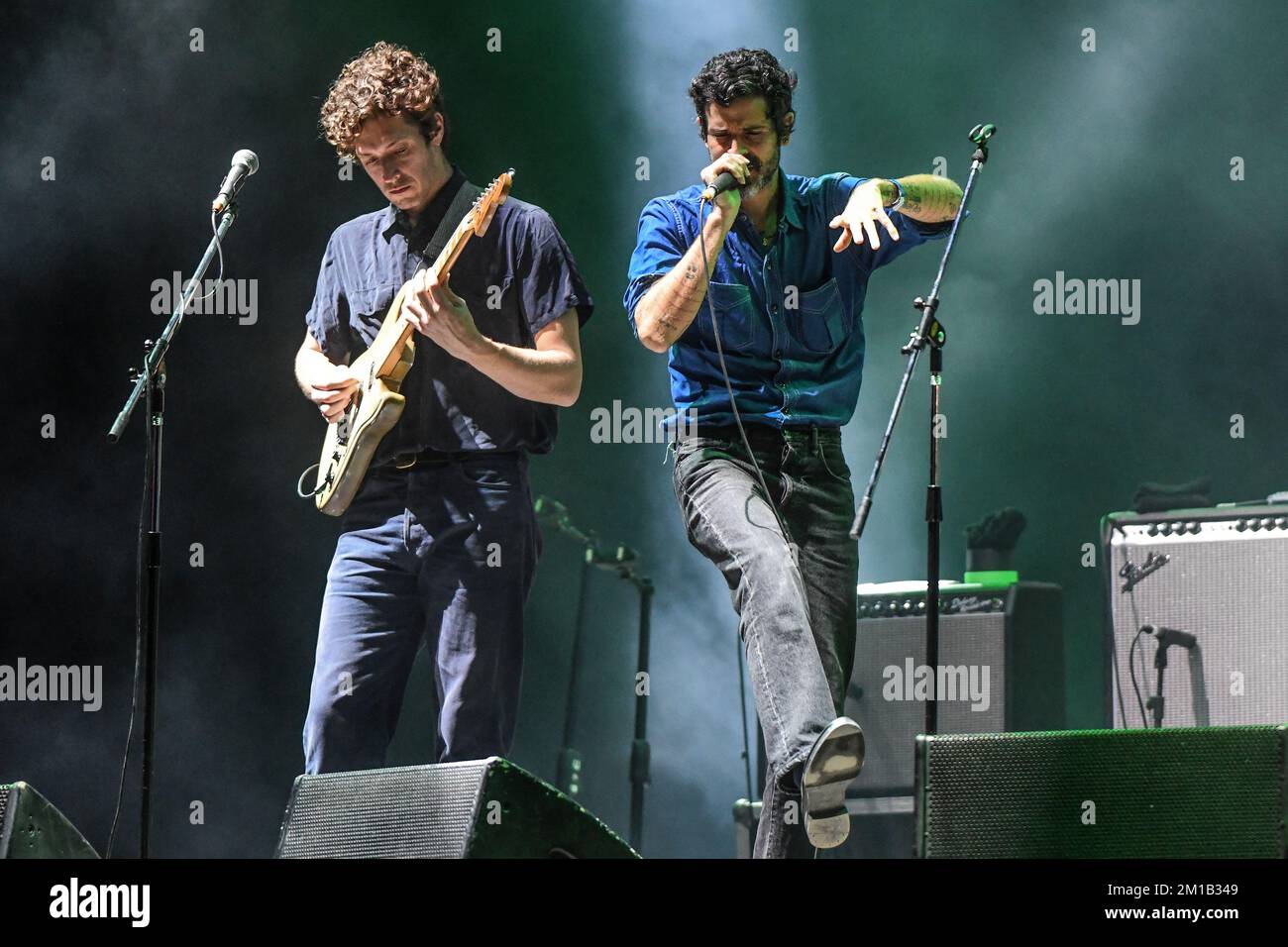 Dance pop music hi-res stock photography and images - Alamy