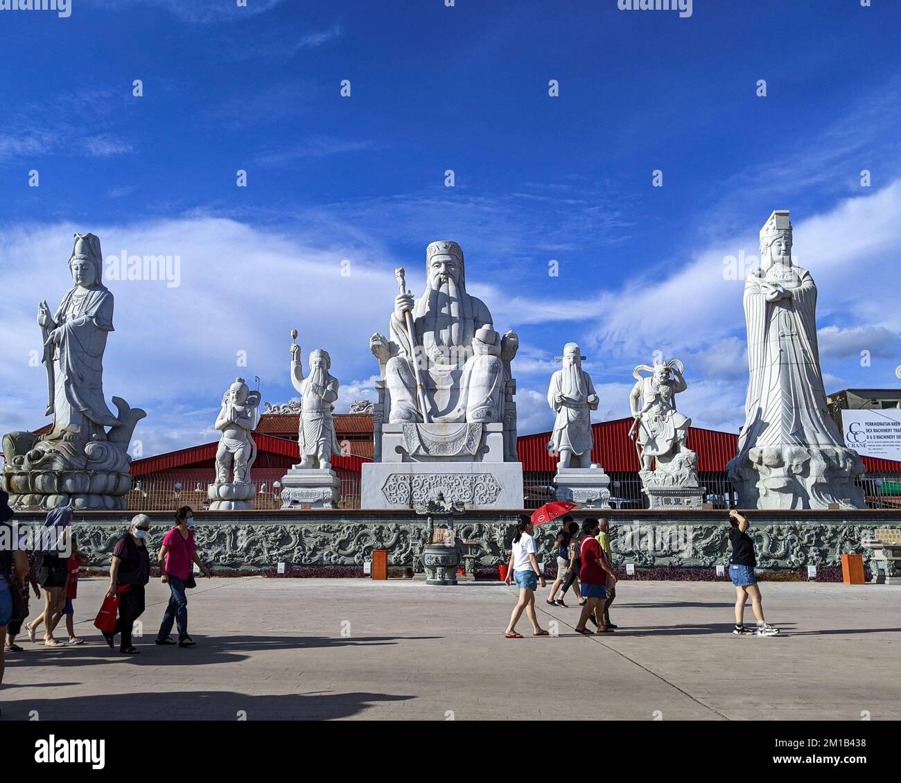 The Tua Pek Kong temple with tourists walking near Pasir Panjang ...