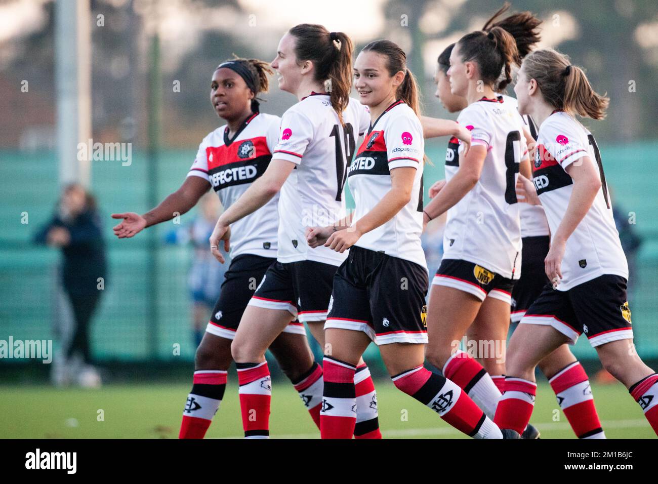 Players of Dulwich Hamlet wearing the Altona ’93 inspired 22/23 away ...