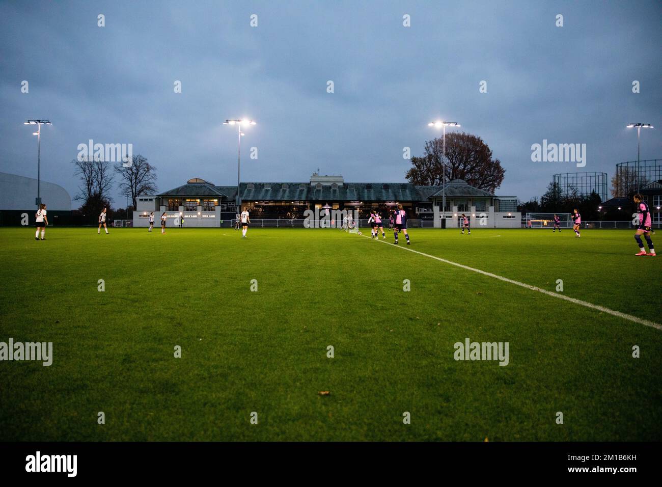 Soccer fulham training motspur park training ground hi-res stock ...