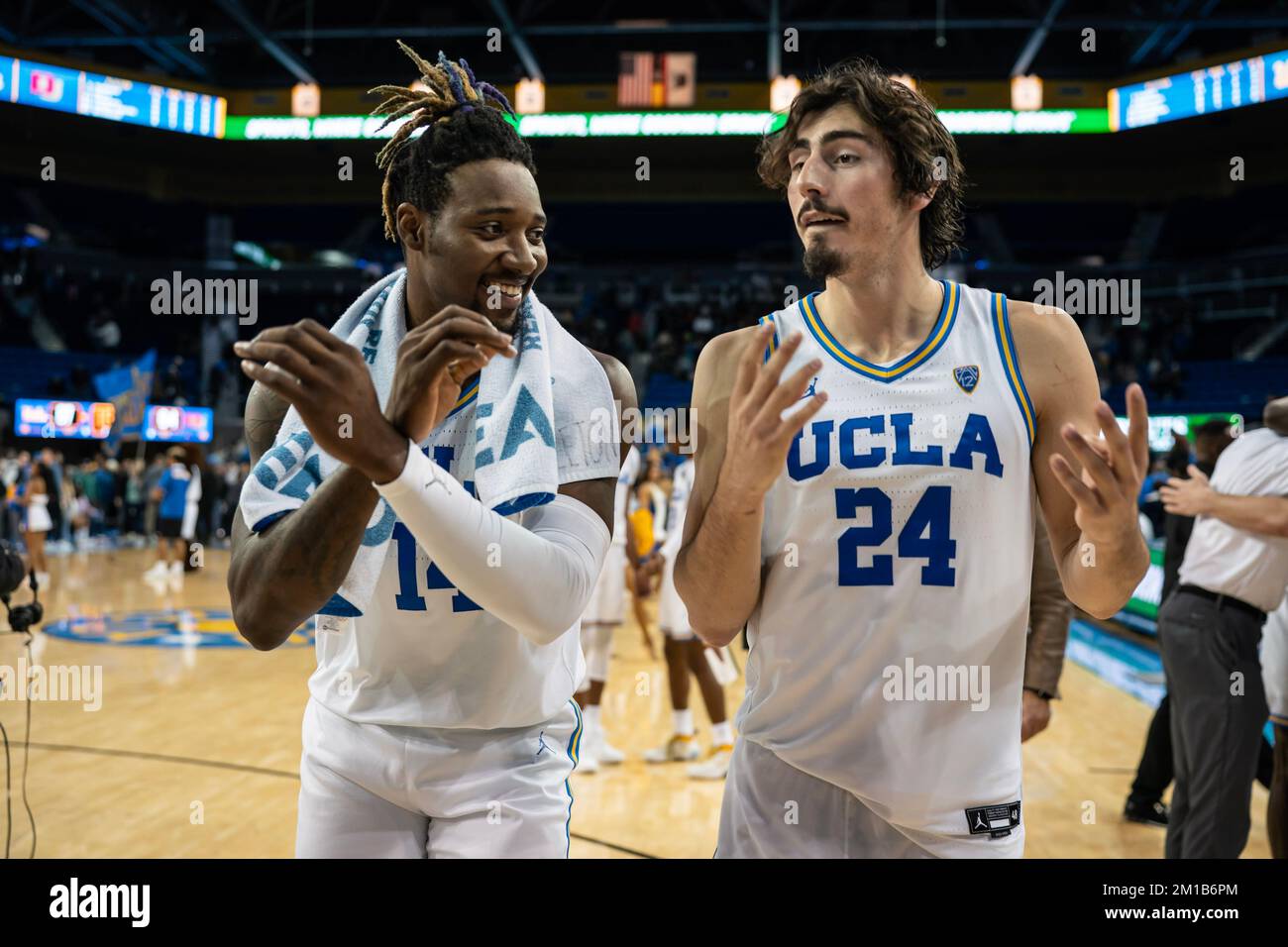 UCLA Bruins guard Jaime Jaquez Jr. (24) and forward Kenneth Nwuba (14 ...
