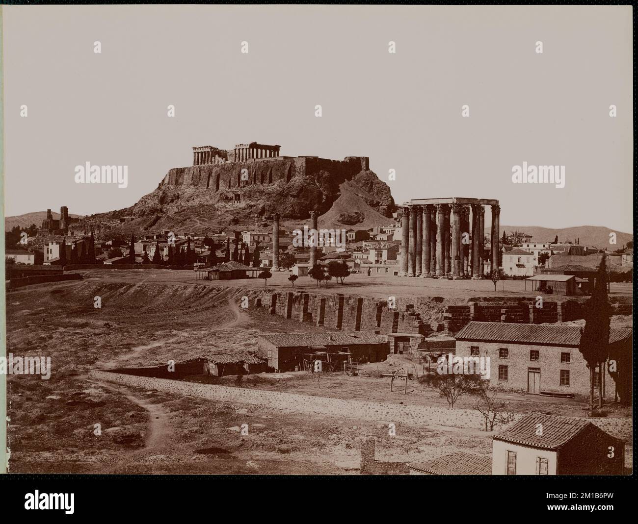 Vue générale de l'Acropole prise de l'Ilissus , Forts & fortifications ...