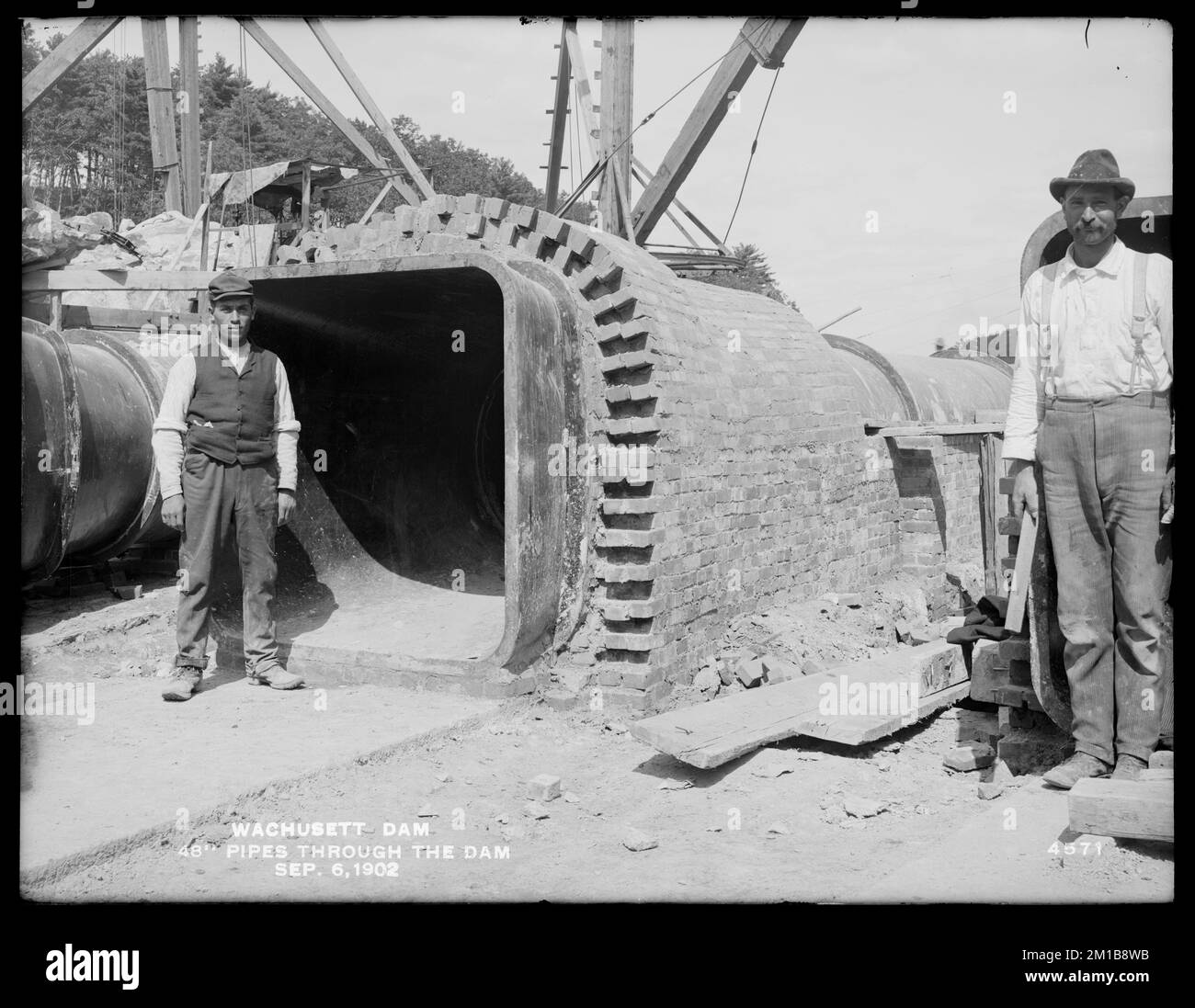 Wachusett Dam, 48-inch pipes through the dam, Clinton, Mass., Sep. 6 ...