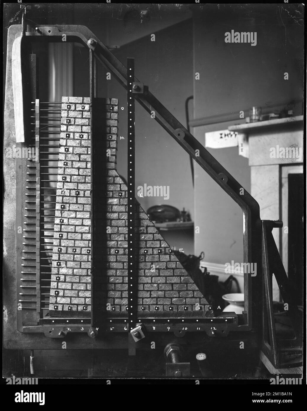 Survey experiment Black and White Stock Photos & Images - Alamy