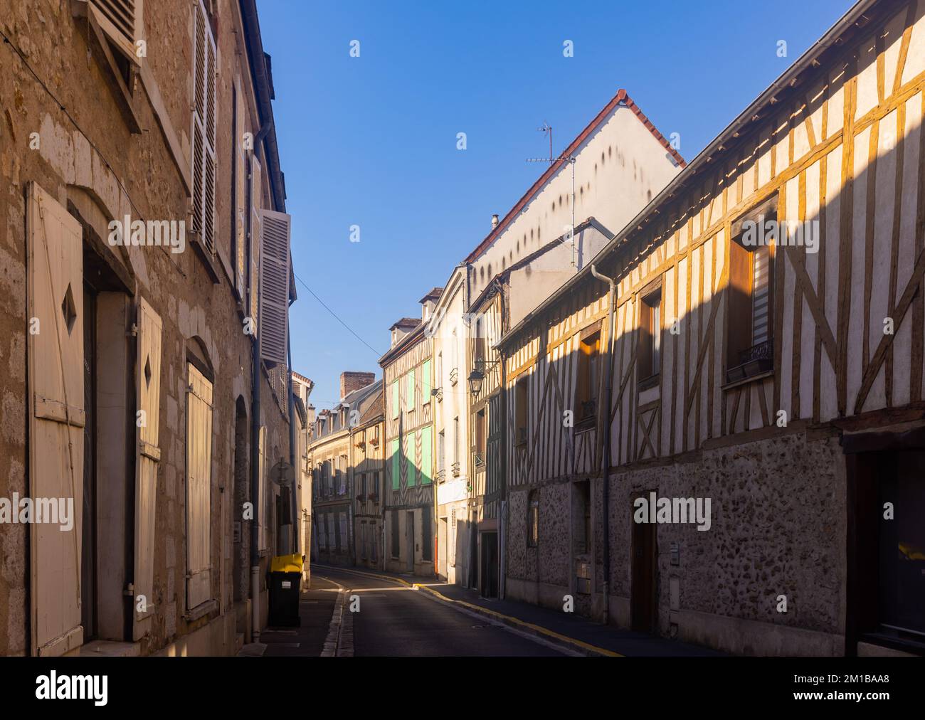Medieval buildings city provins hi-res stock photography and images - Alamy