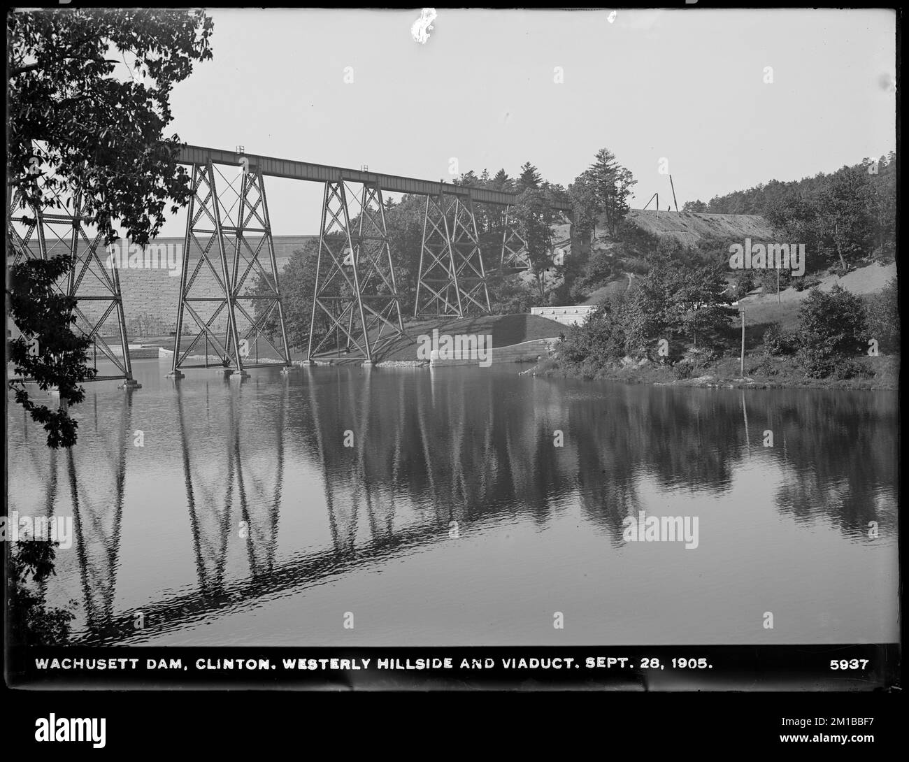 Hillside dams Black and White Stock Photos & Images - Alamy