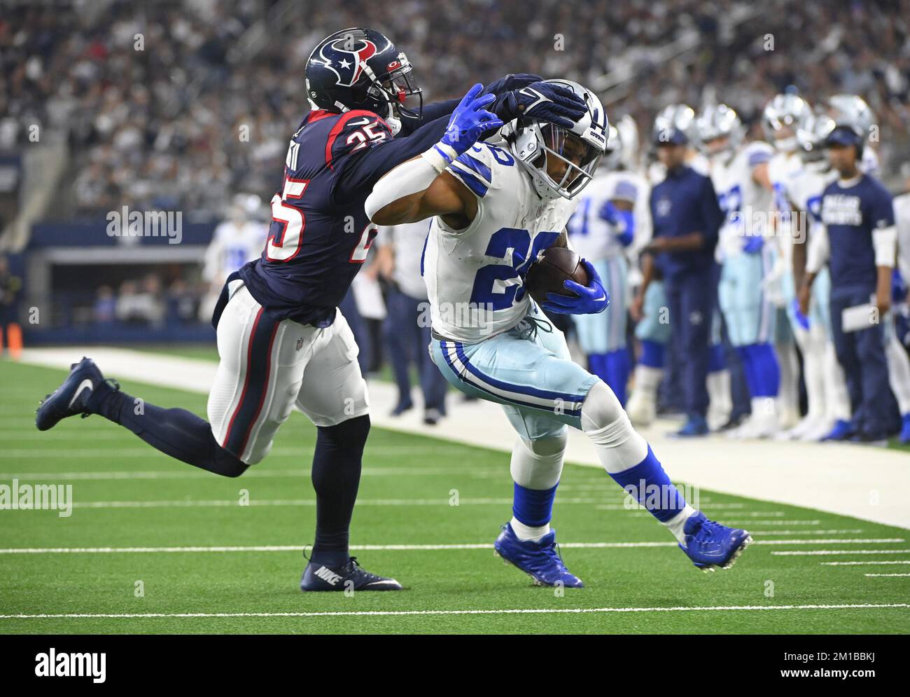 Desmond king 2022 hi-res stock photography and images - Alamy