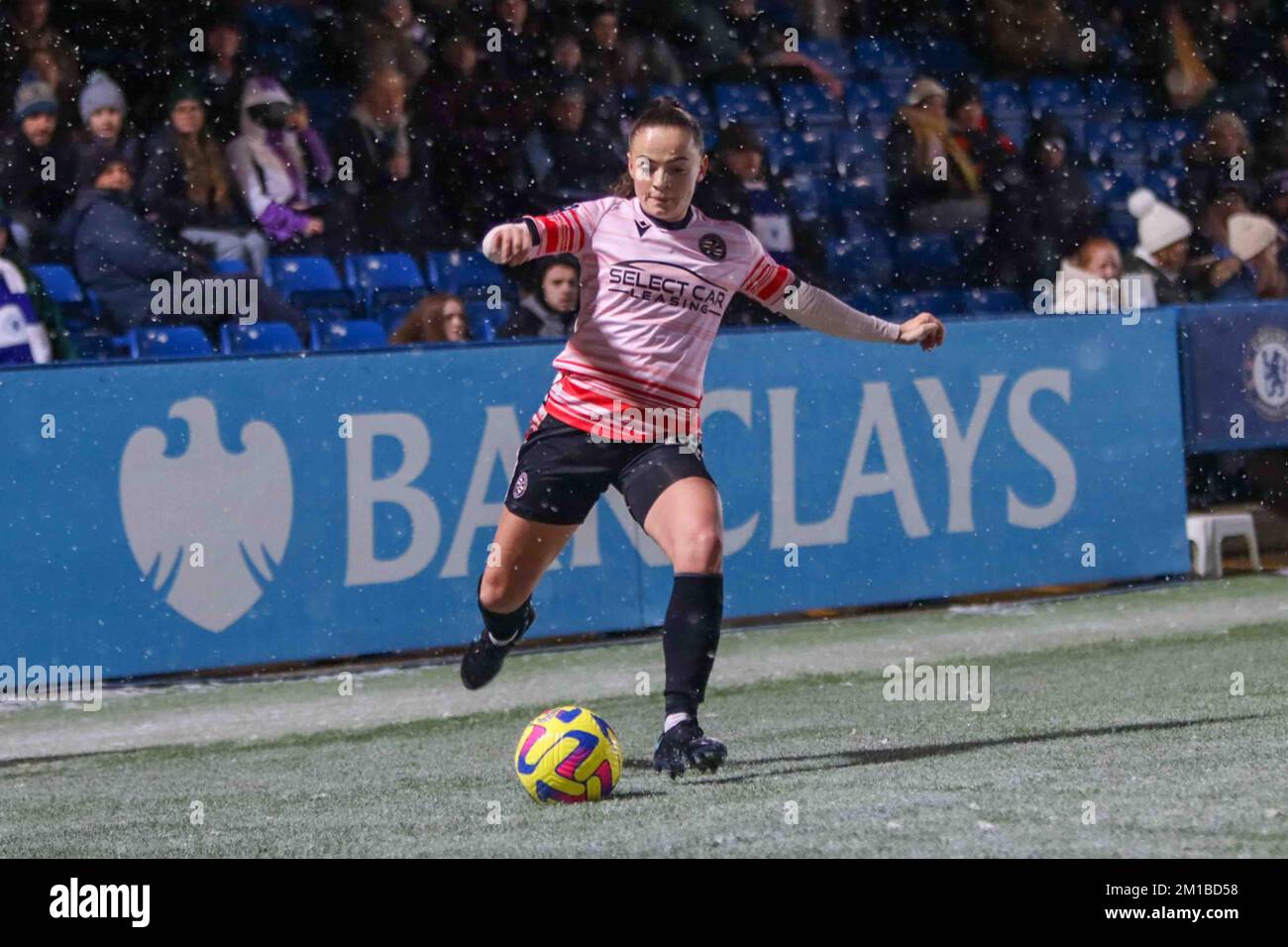 December 11, 2022: Lily Woodham (28 Reading) in action during the ...