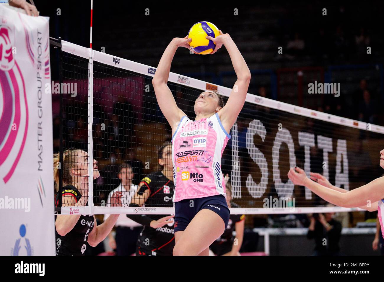 Lauren carlini hi-res stock photography and images - Alamy