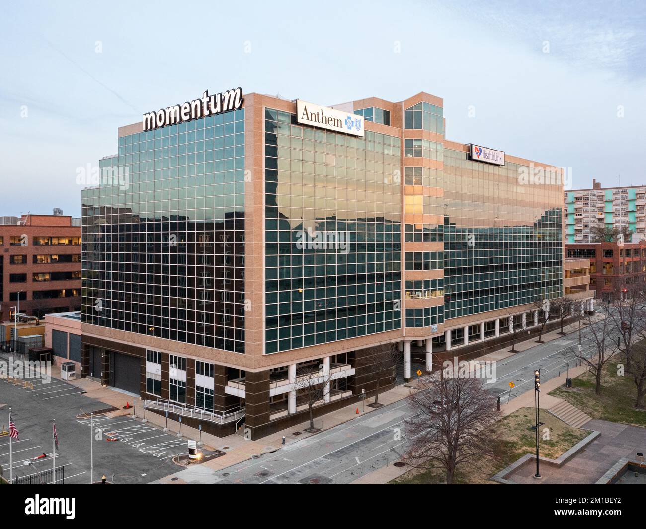 1831 Chestnut office building Stock Photo - Alamy