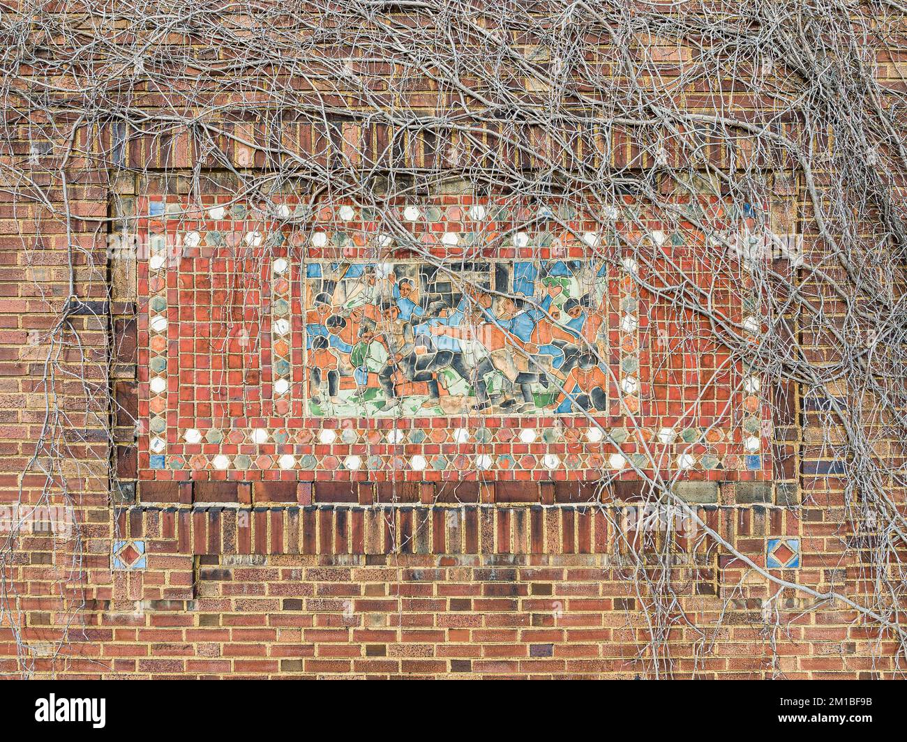 Crumbling america school hi-res stock photography and images - Alamy
