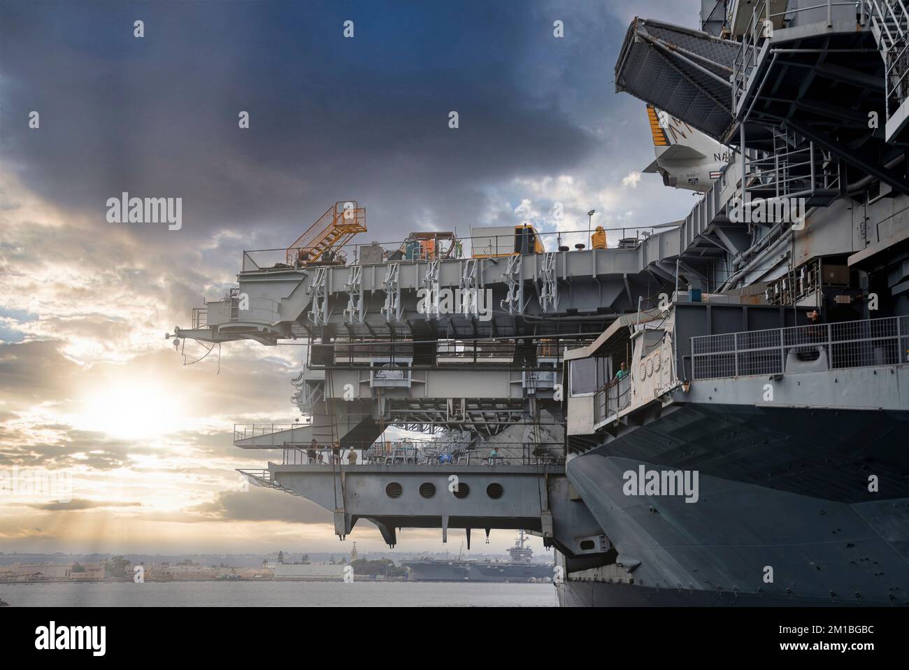 Large naval vessel hi-res stock photography and images - Alamy