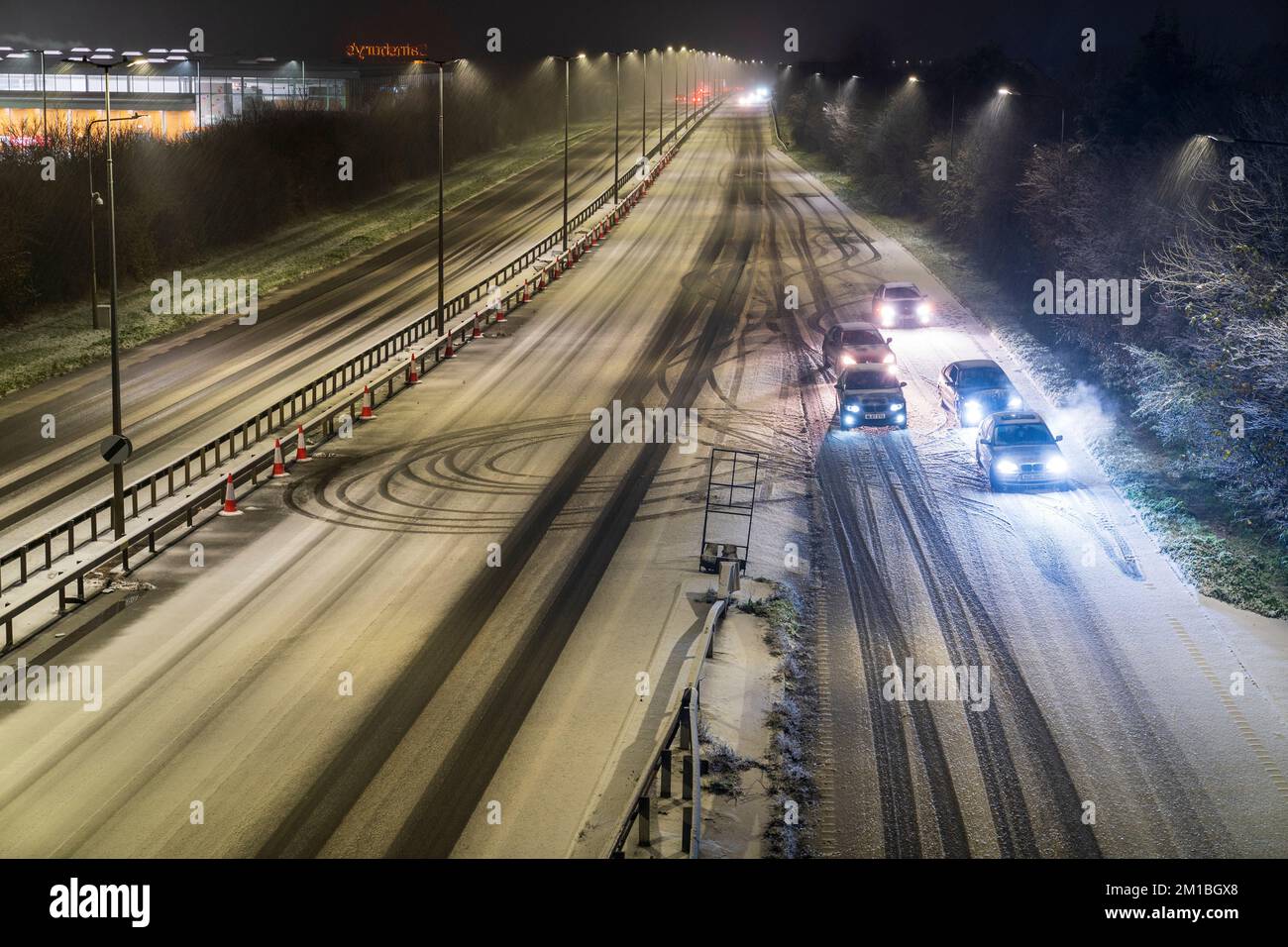 Overhead view of snowfall on the main Thanet to London route, A 299 ...