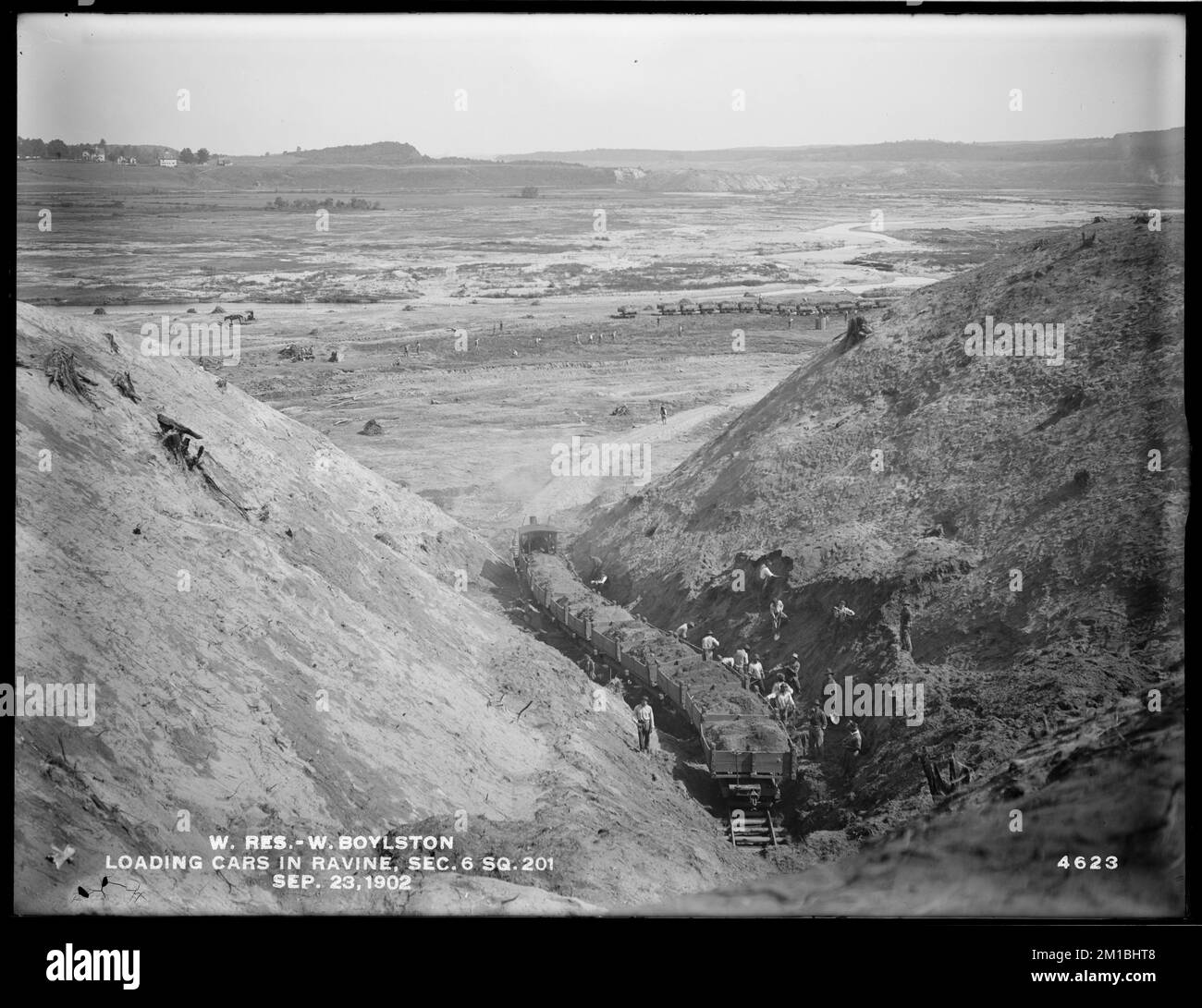 Wachusett Reservoir, loading cars in ravine, Section 6, square 201 ...