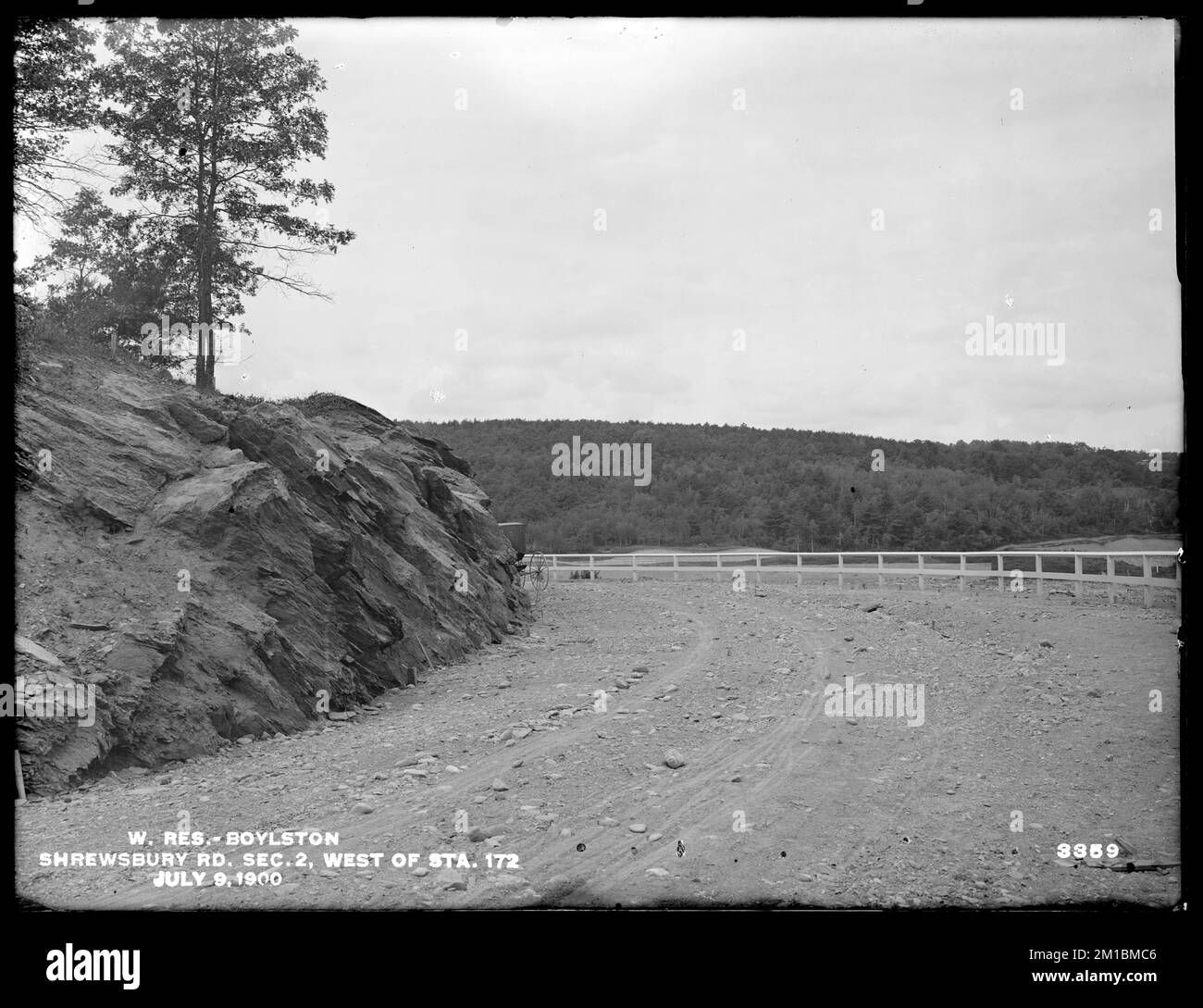 Wachusett Reservoir, Shrewsbury Road, Section 2, west of station 172 ...