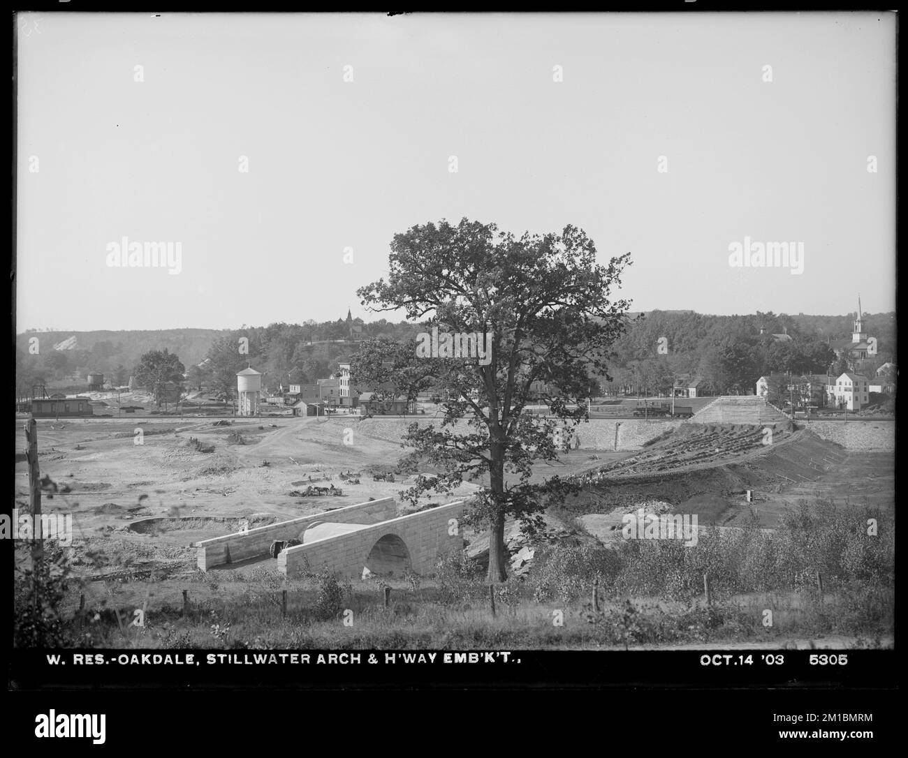Wachusett Reservoir, Stillwater River Bridge and road fill, arch and ...