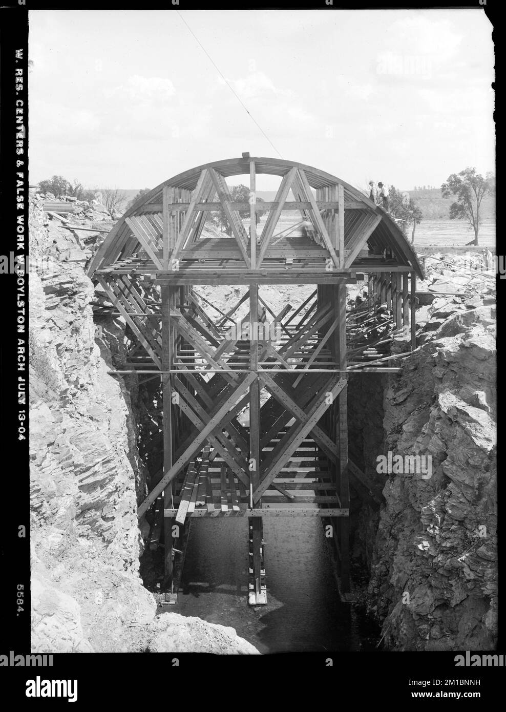 Wachusett Reservoir, West Boylston Arch, centers and false work, West ...