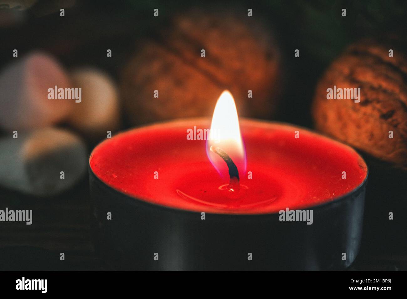 Retro candlelight hi-res stock photography and images - Alamy