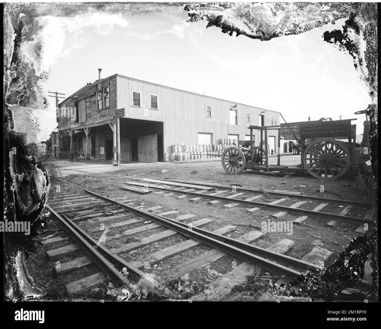 Waldo Brothers Lime & Cement , Industrial facilities, Railroad tracks ...