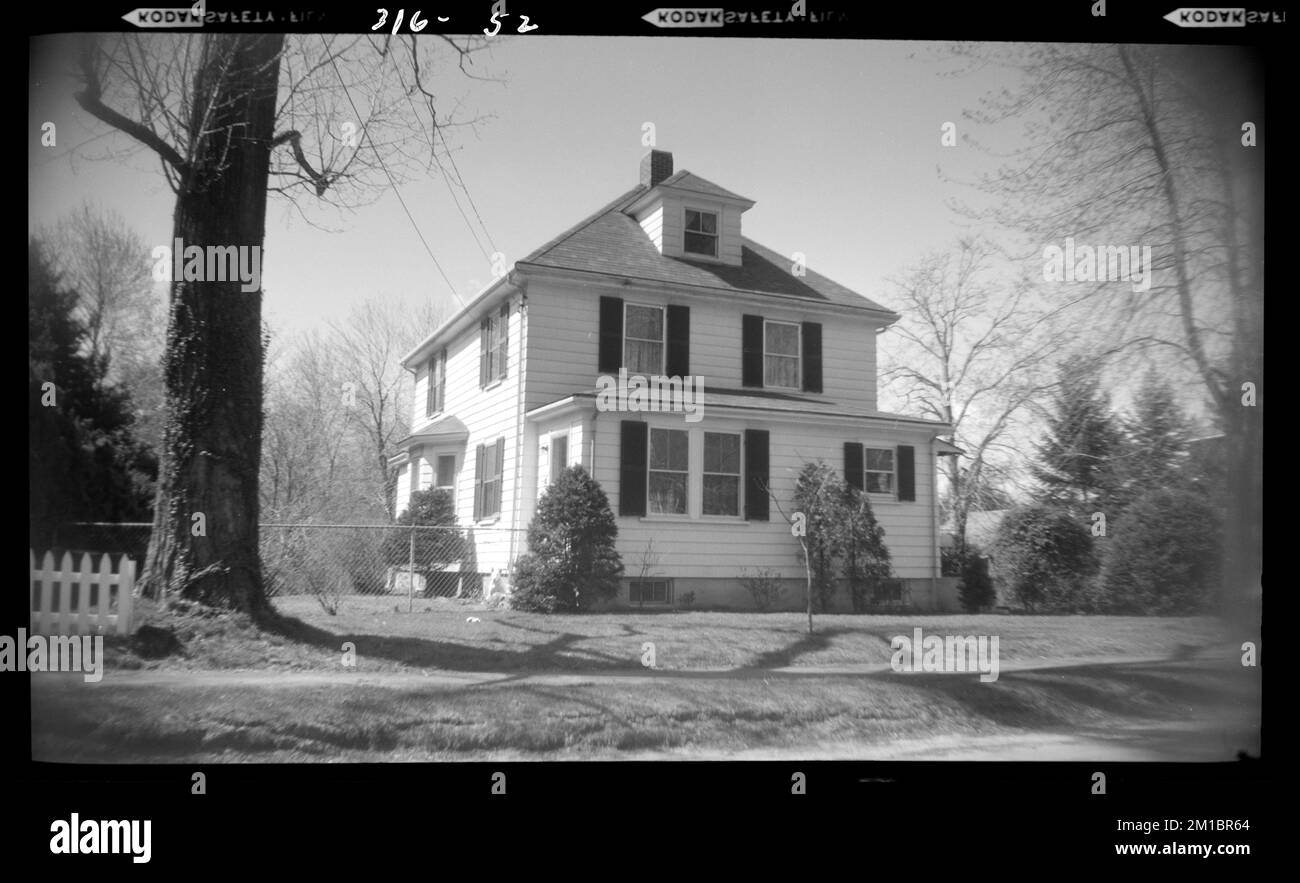 Walnut Street #52 , Houses. Needham Building Collection Stock Photo - Alamy