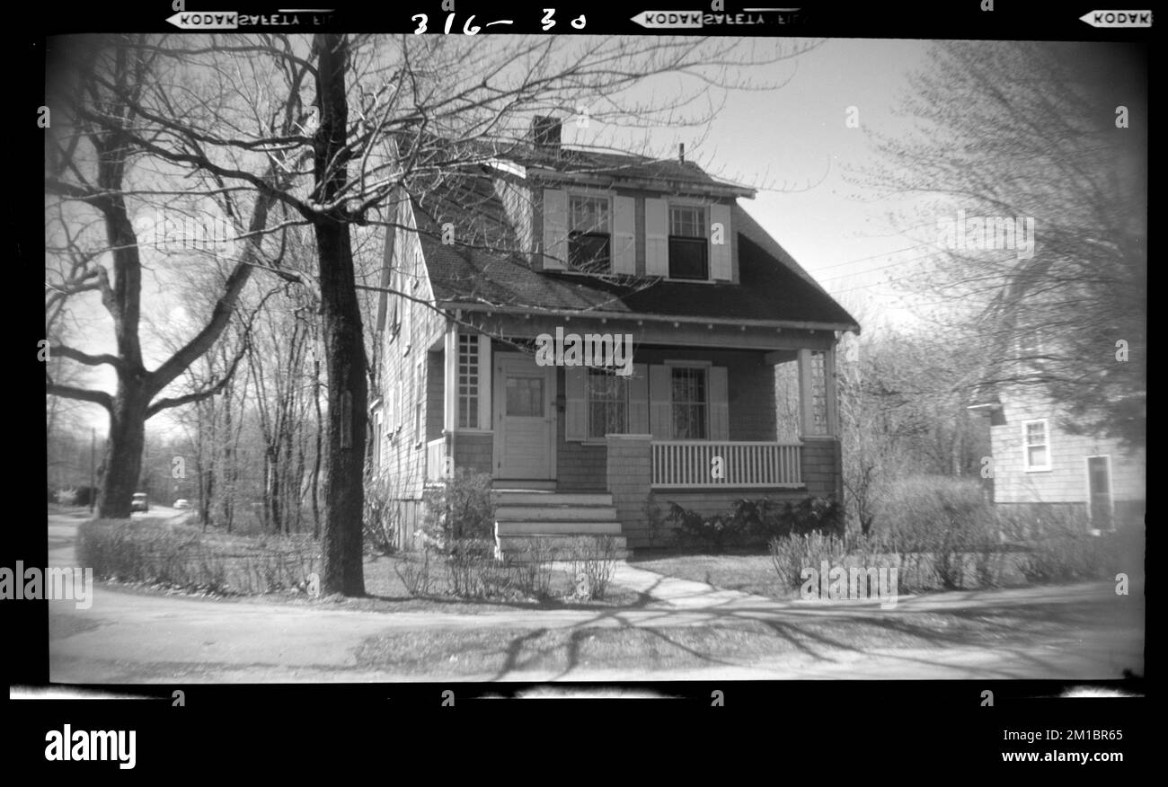 Walnut Street #30 , Houses. Needham Building Collection Stock Photo - Alamy
