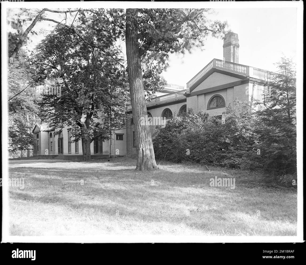 Waltham, exterior detail, Governor Gore Mansion, 1799 , Mansions, Gore ...