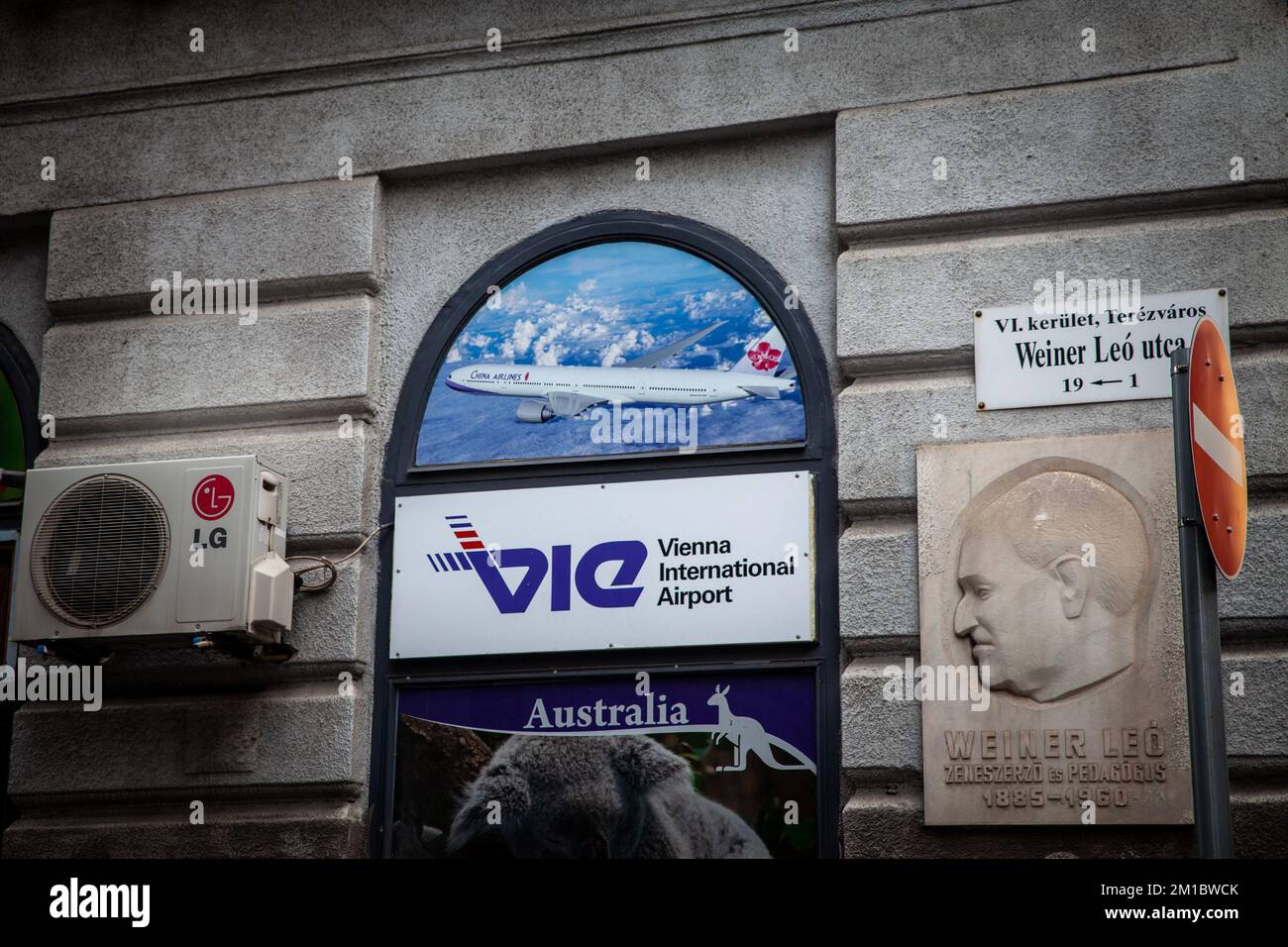 Picture of the logo of VIE, or Vienna International Airport, on their ...
