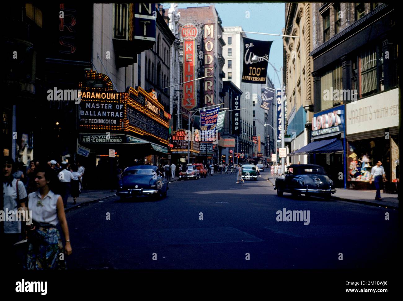 Washington St., Boston , Cities & towns, Streets, Marquees. Edmund L ...