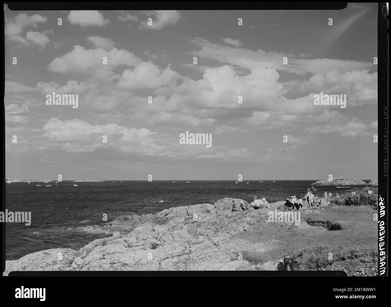 Watching races , Bodies of water, Sailboats, Spectators, Sailboat ...