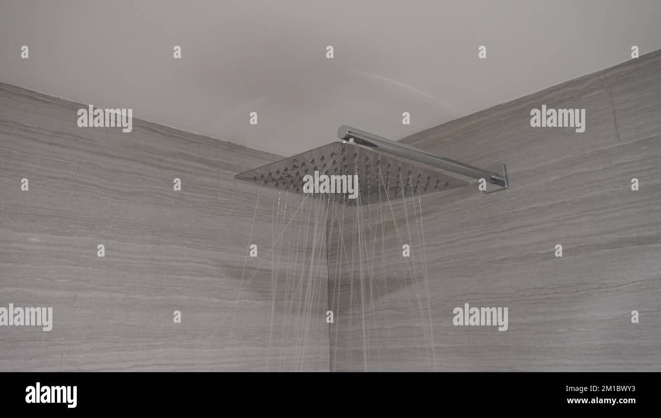 Closeup water flowing from shower hi-res stock photography and images ...