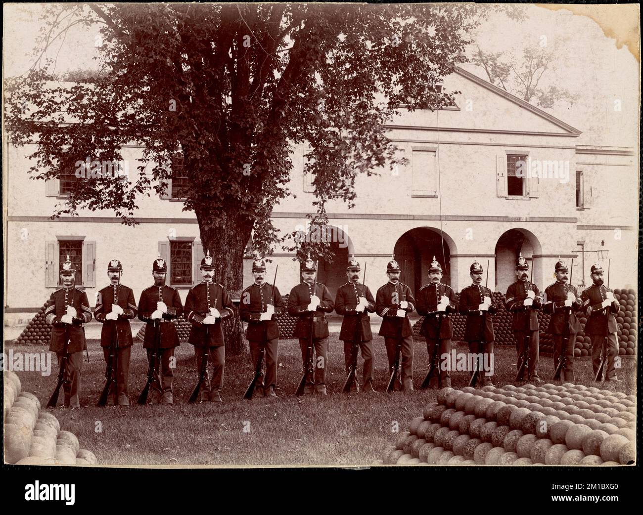Watertown Arsenal guard detachment in dress uniform, circa 1895 ...