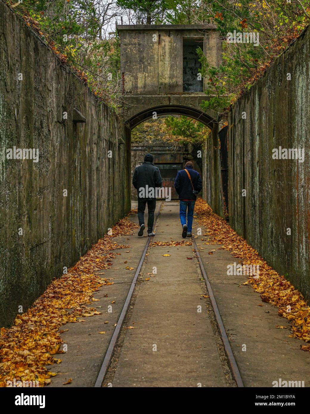 Rustic pathway hi-res stock photography and images - Alamy