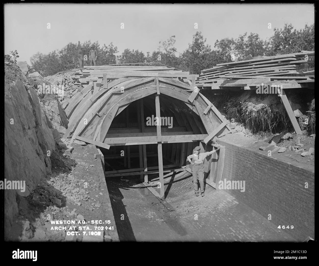 Weston Aqueduct, Section 15, arch, at station 702+41, Weston, Mass ...