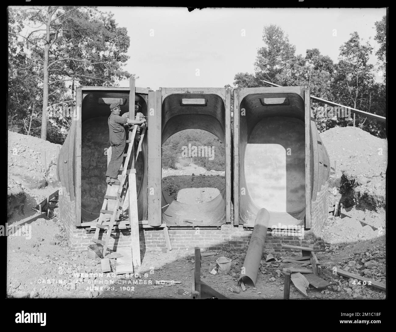Weston Aqueduct, Section 8, castings at Siphon Chamber No. 3, Wayland ...