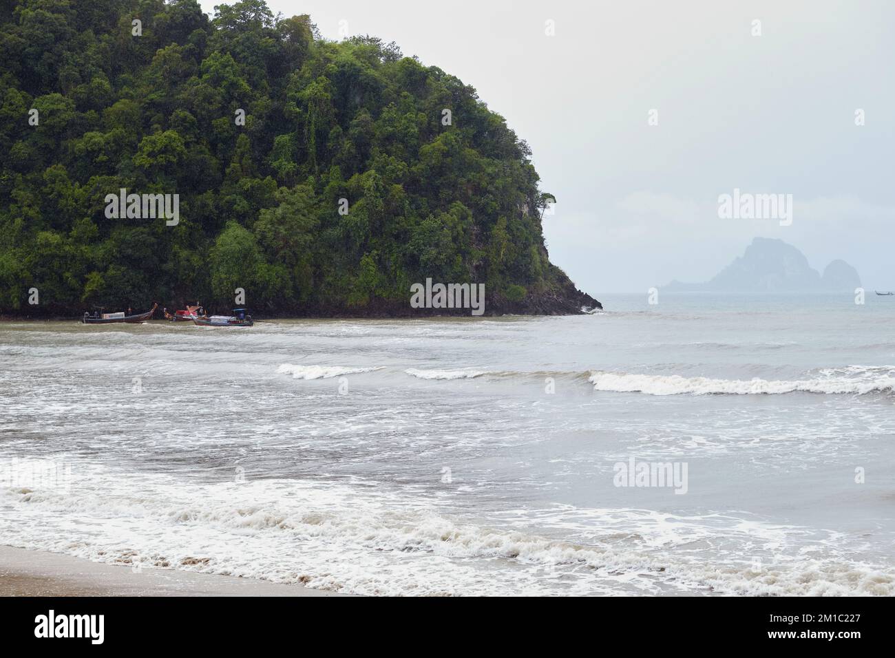 Sea wave on the beach Stock Photo - Alamy