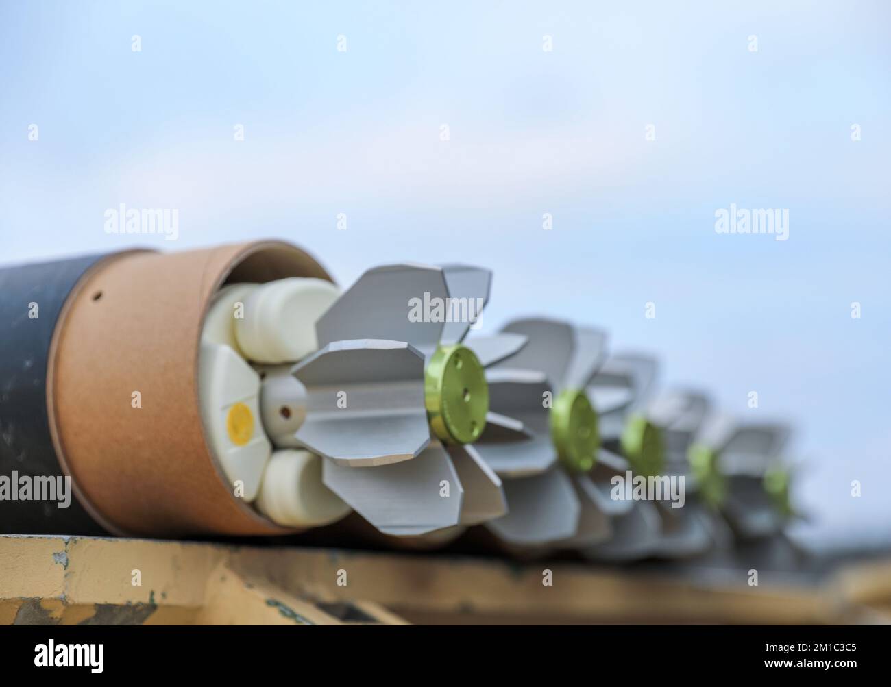 M252 81mm mortar system hi-res stock photography and images - Alamy