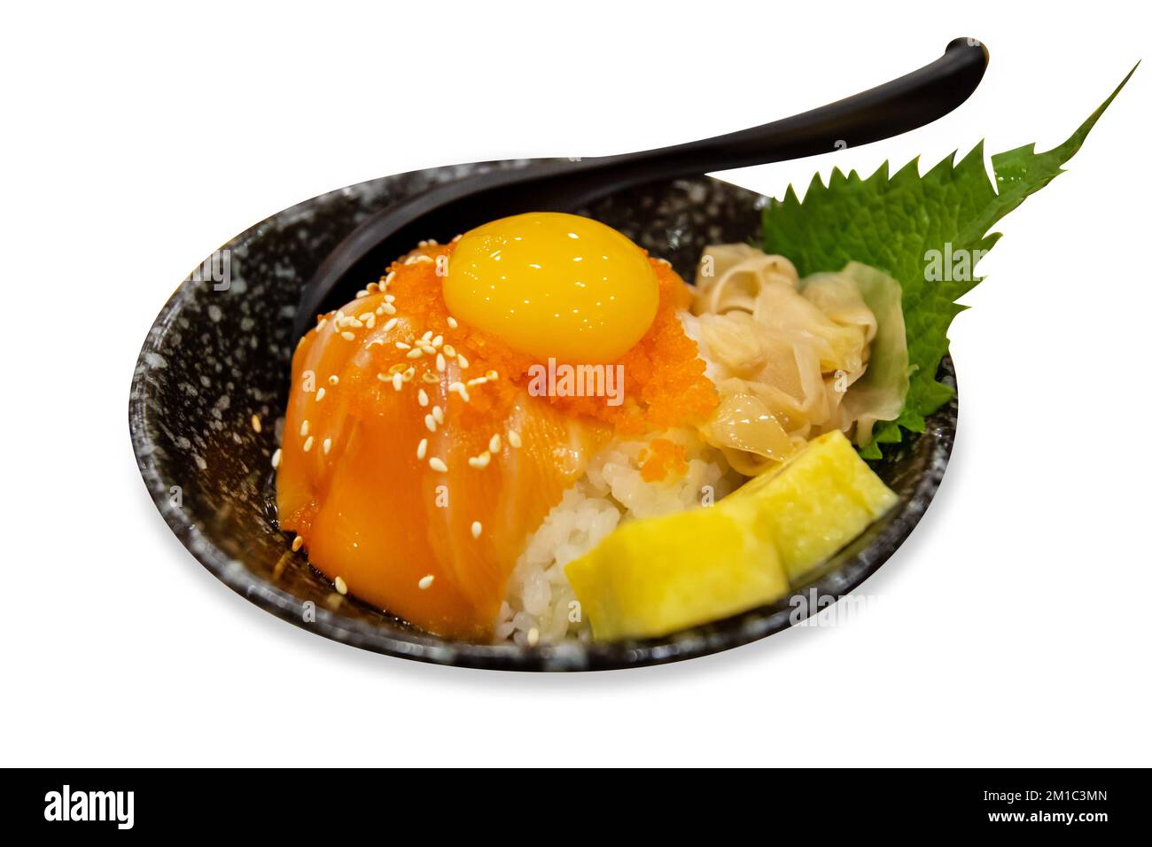Die cut of Japanese rice bowl with sliced salmon sashimi Soft-boiled ...