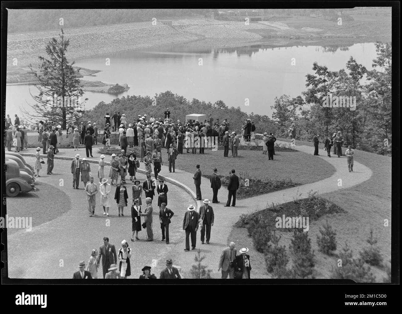 Winsor Memorial during dedication ceremony, crowd dispersing ...