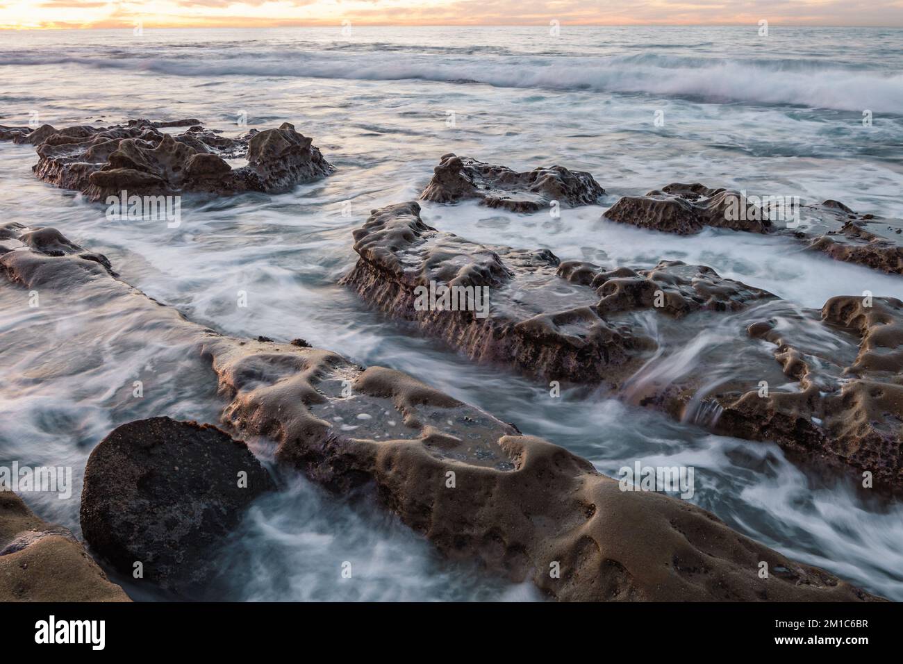 Long exposure ocean flowing hi-res stock photography and images - Alamy