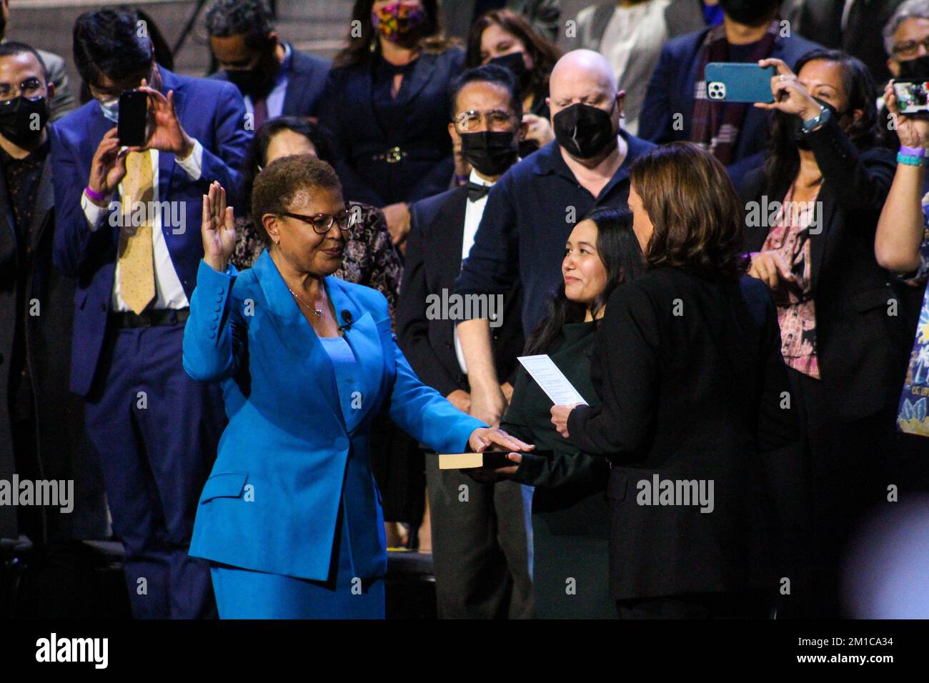 Karen Bass takes the oath of office alongside Yvette Lechuga and Vice ...